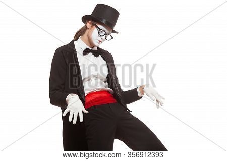 Mime Images, Illustrations & Vectors (Free) - Bigstock