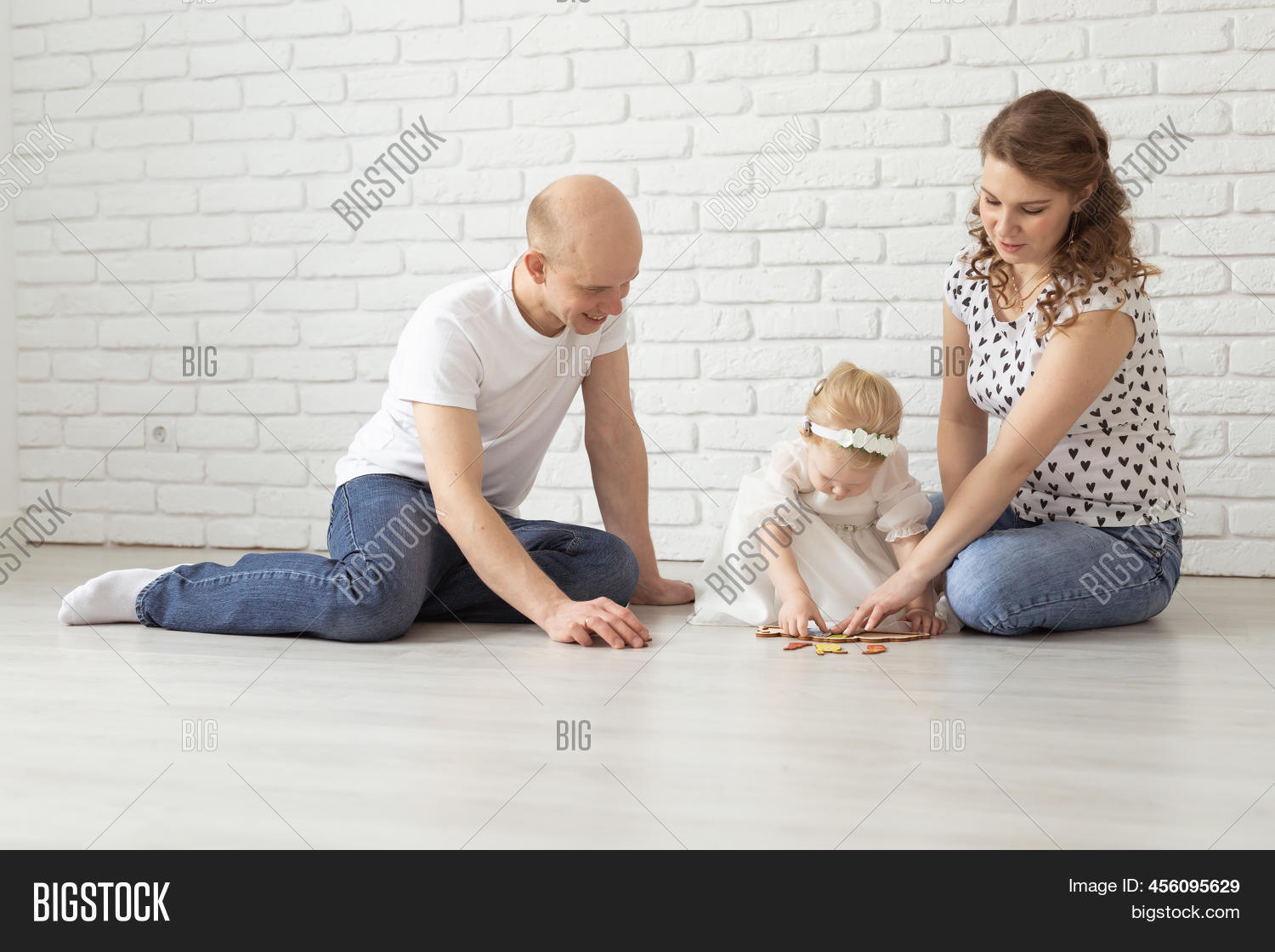 Baby Child Hearing Image & Photo (Free Trial) | Bigstock