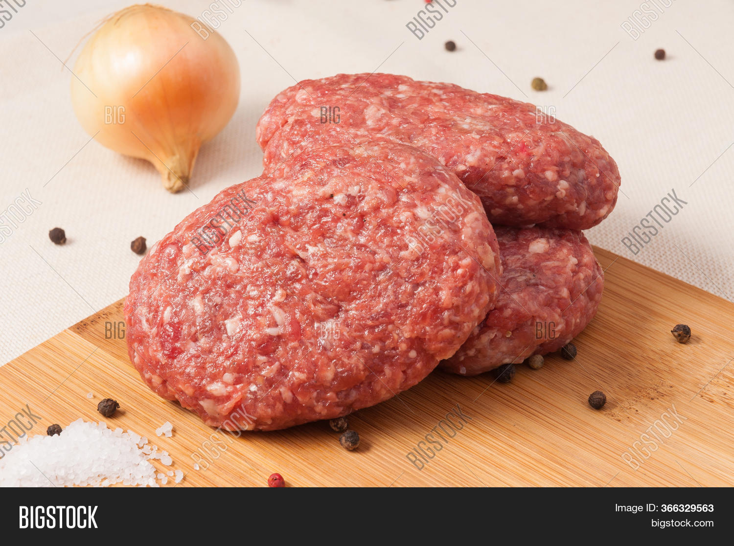 Raw Beef Cutlets Image & Photo (Free Trial) | Bigstock