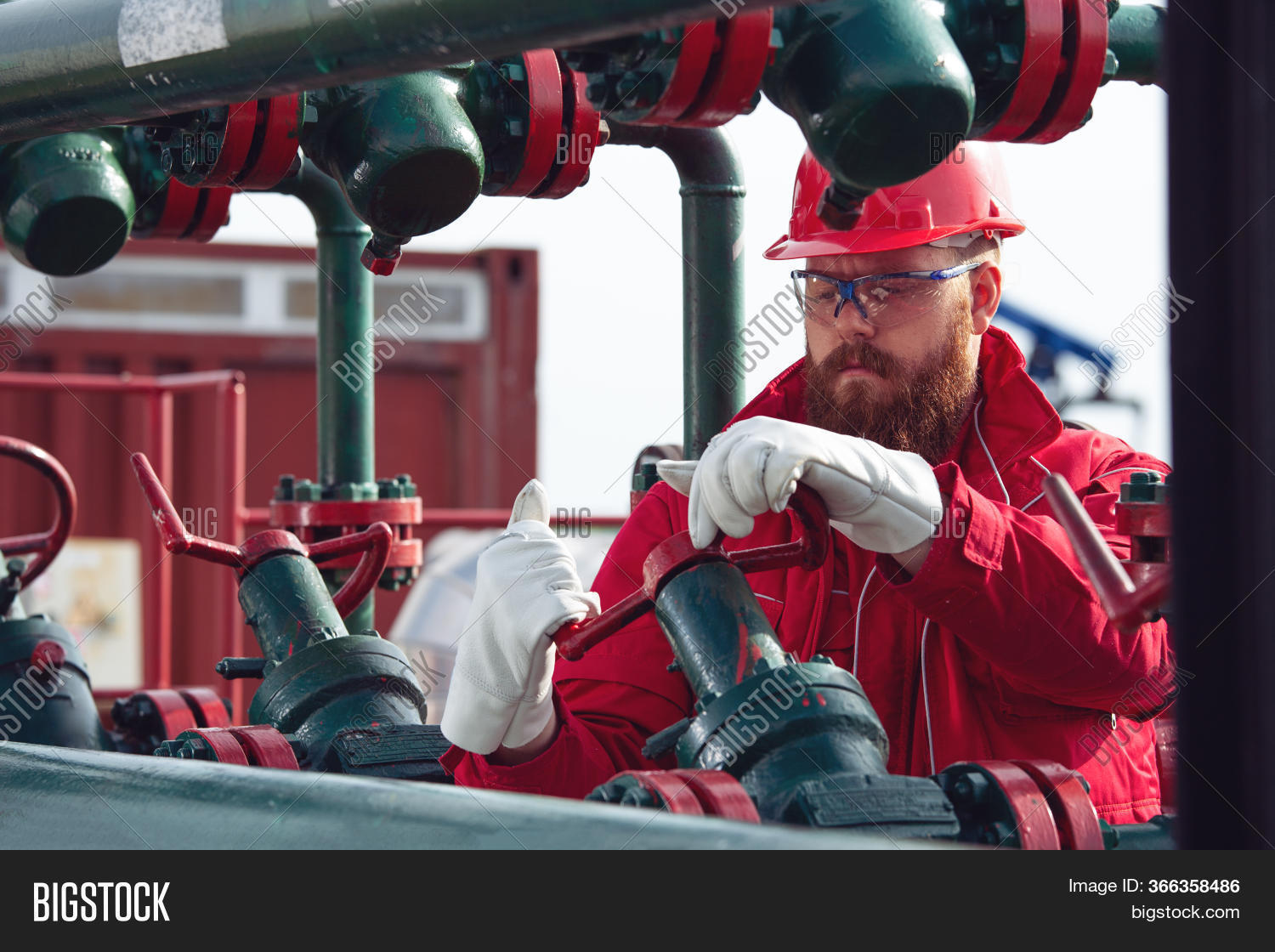 Oil Gas Industry Image & Photo (Free Trial) | Bigstock