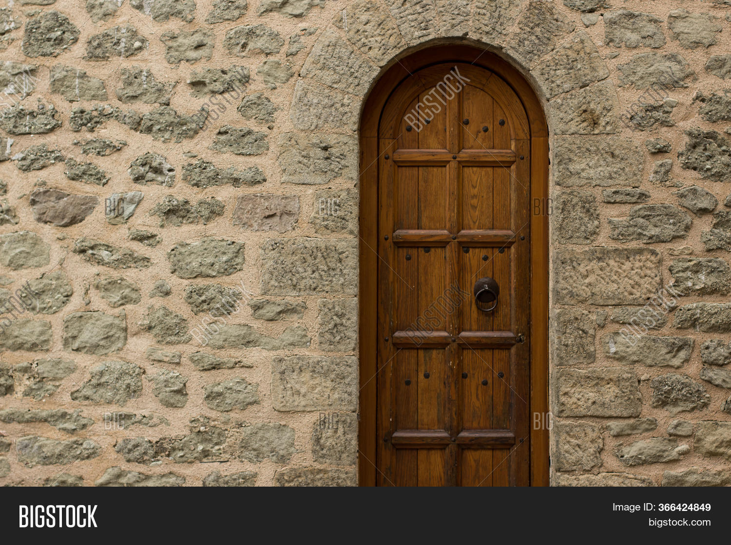 Wooden Arch Door Frame Image & Photo (Free Trial) | Bigstock