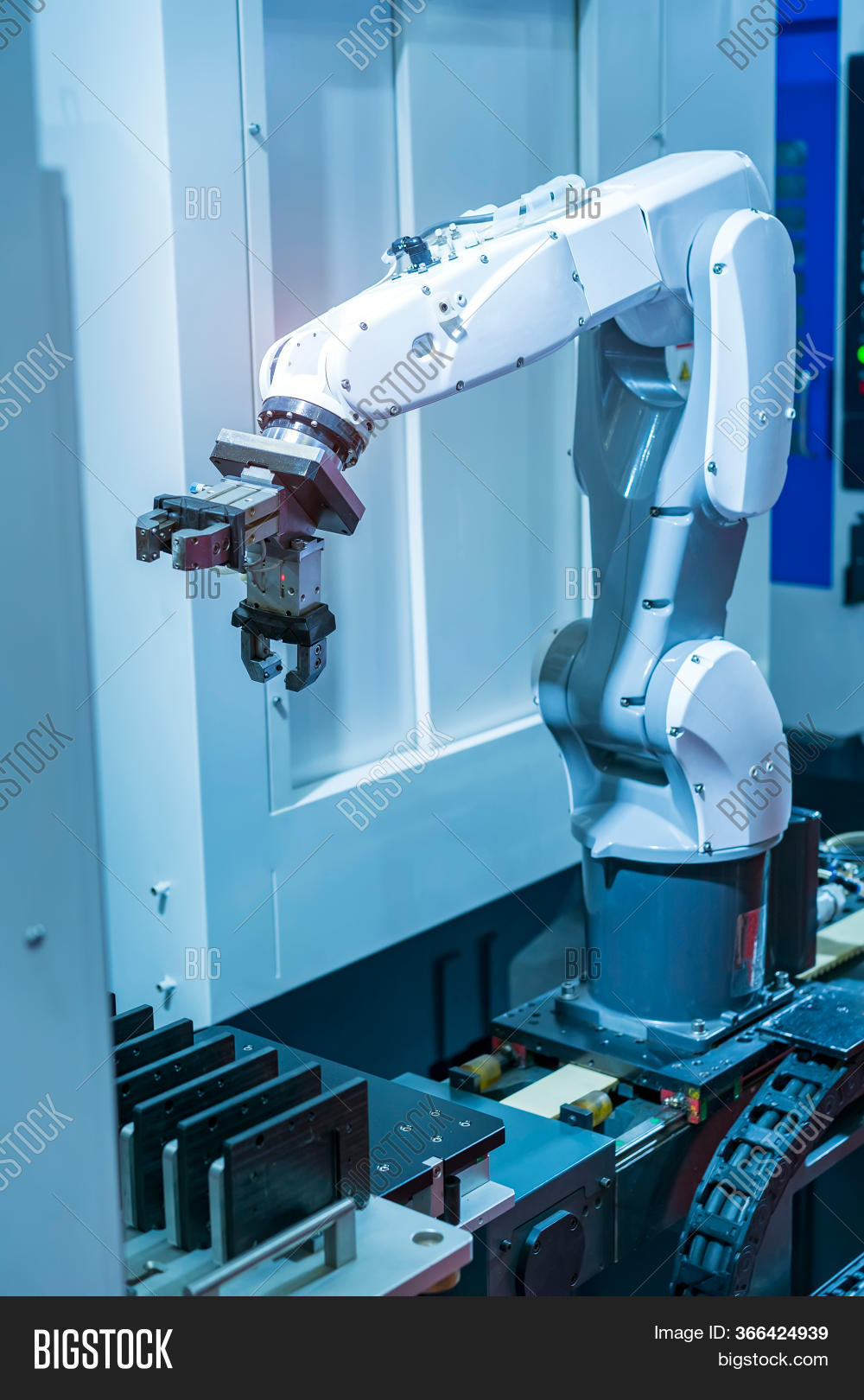 Robotic Pneumatic Image & Photo (Free Trial) | Bigstock