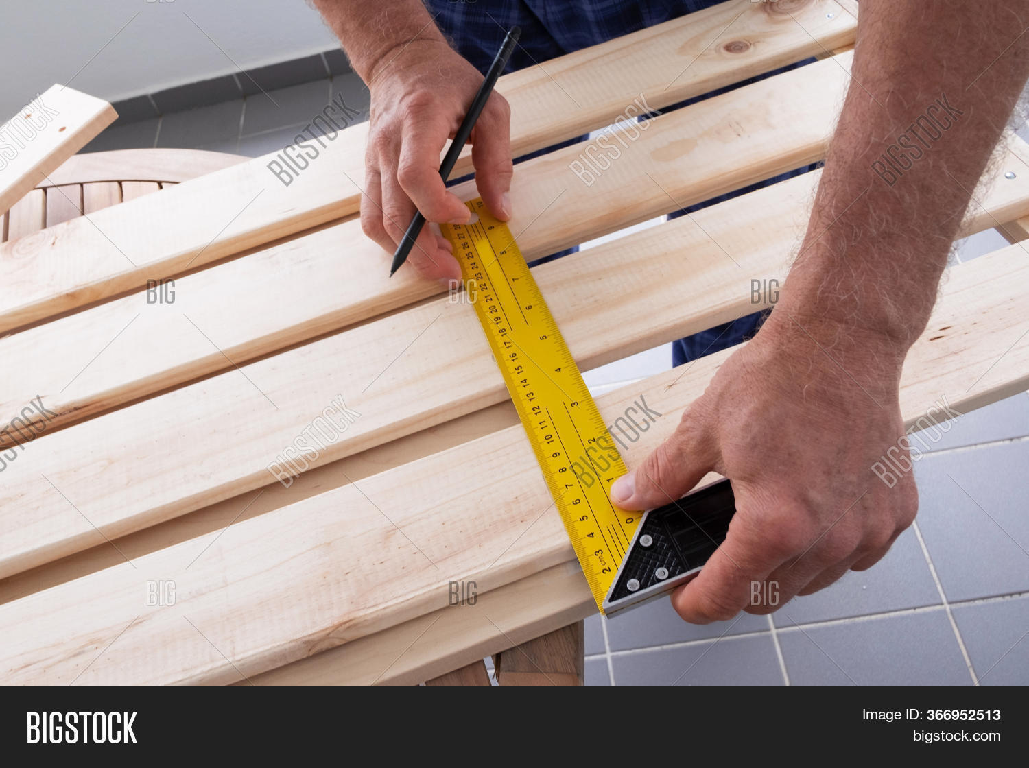 Carpenter Measuring Image & Photo (Free Trial) | Bigstock