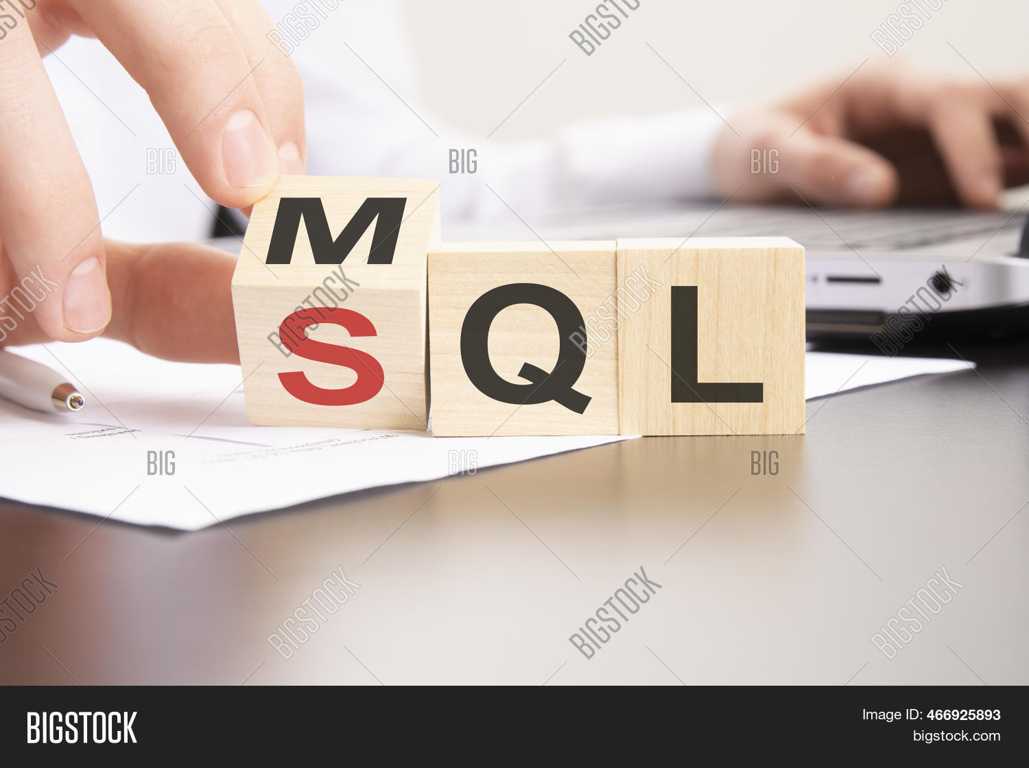 Mql Sql Symbol. Hand Image & Photo (Free Trial) | Bigstock