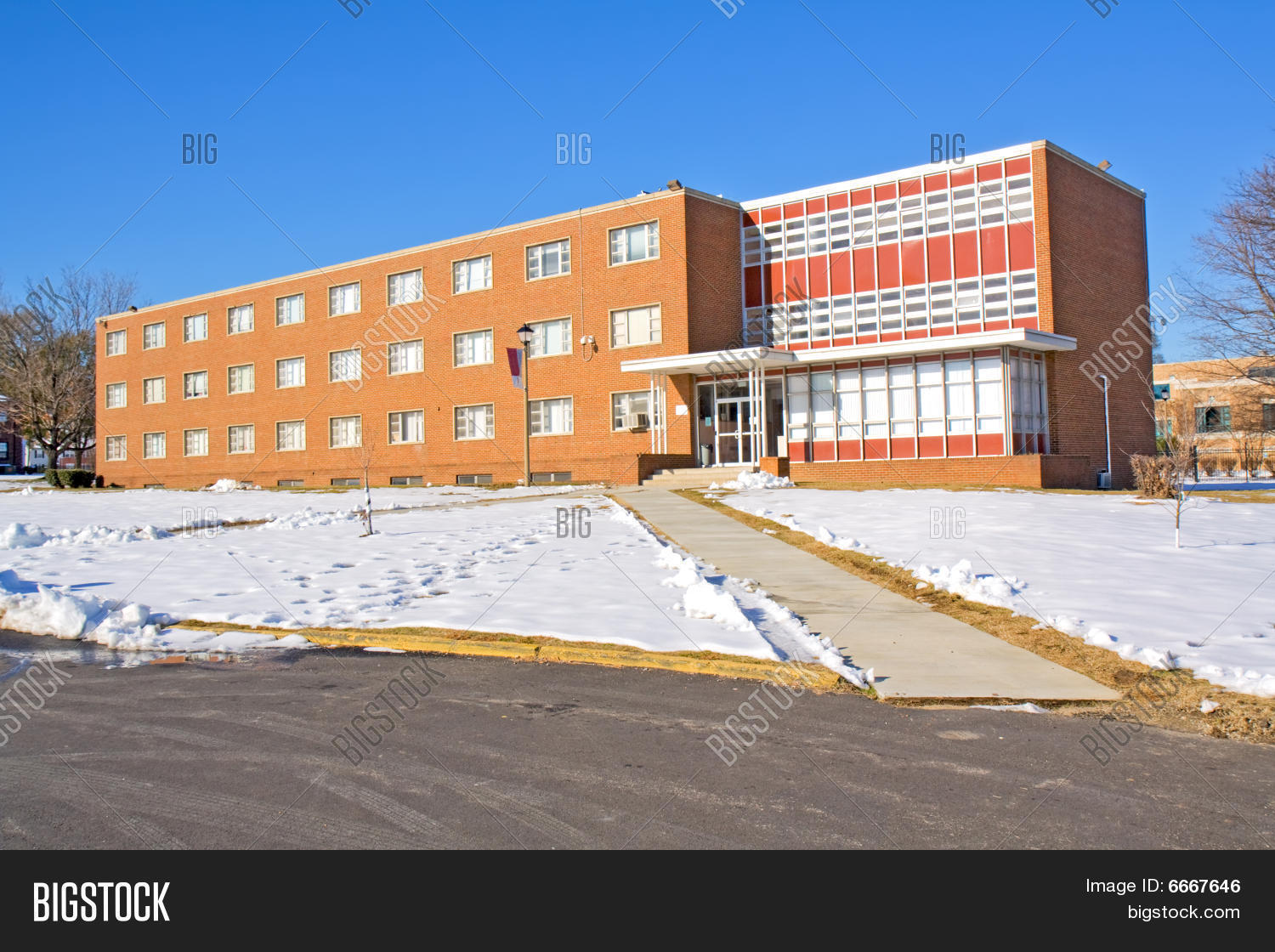 Building On Image & Photo (Free Trial) | Bigstock