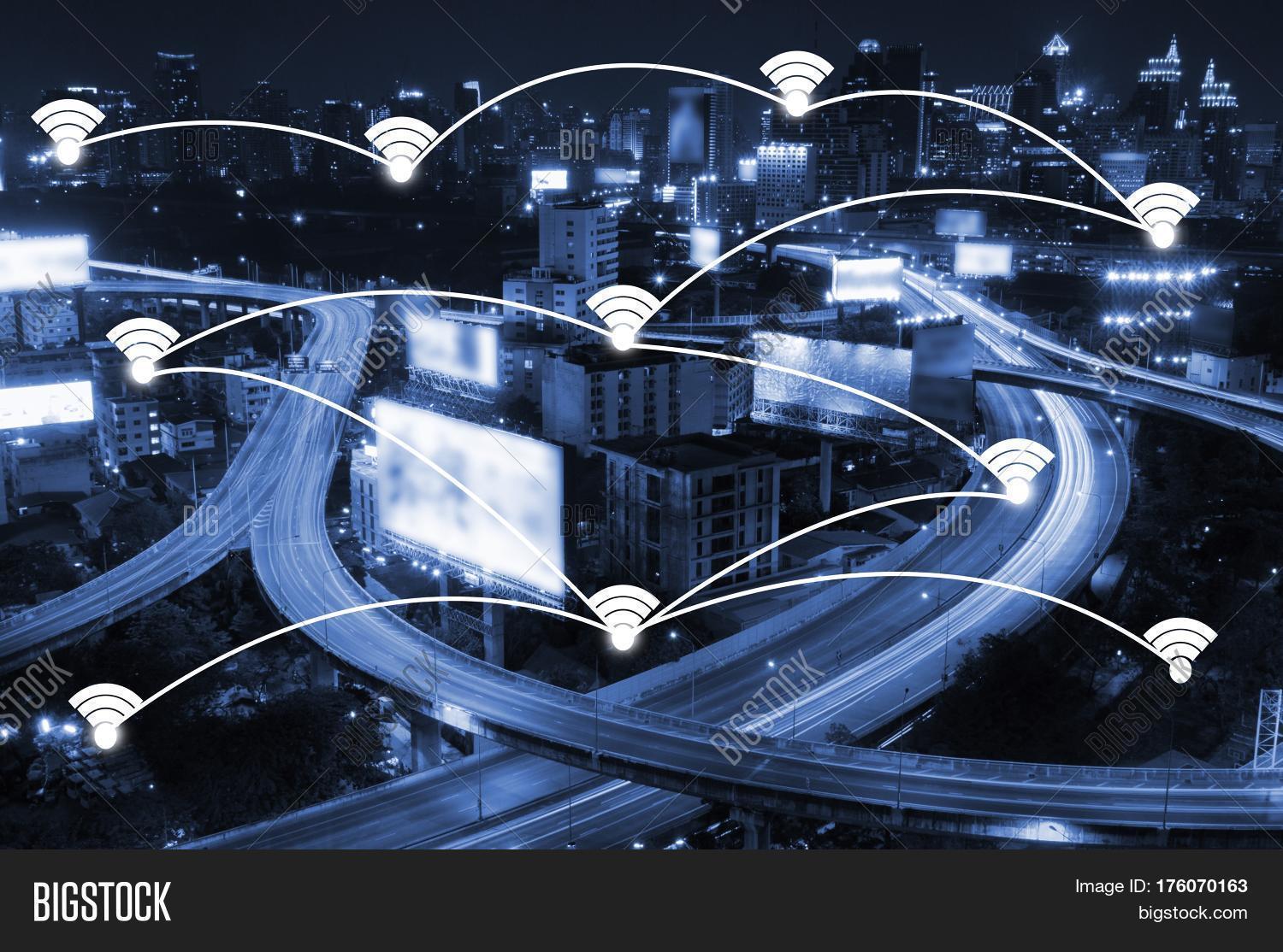 Imagen y foto Wifi Network (prueba gratis) | Bigstock