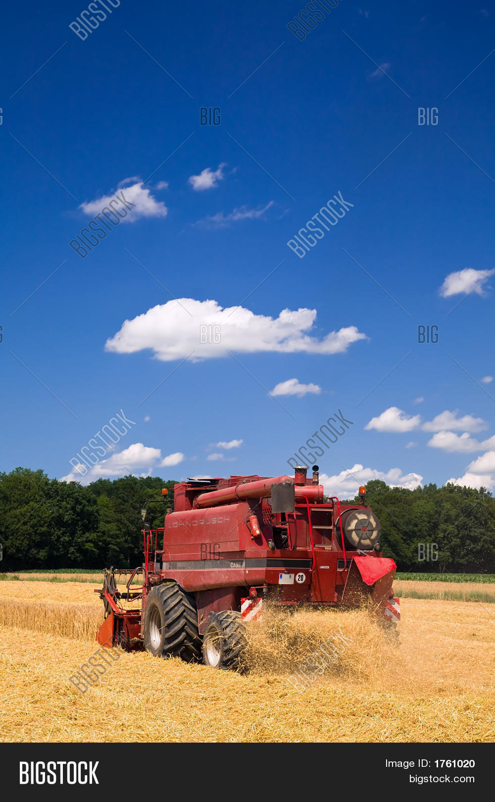 Combine Harvester Image & Photo (Free Trial) | Bigstock