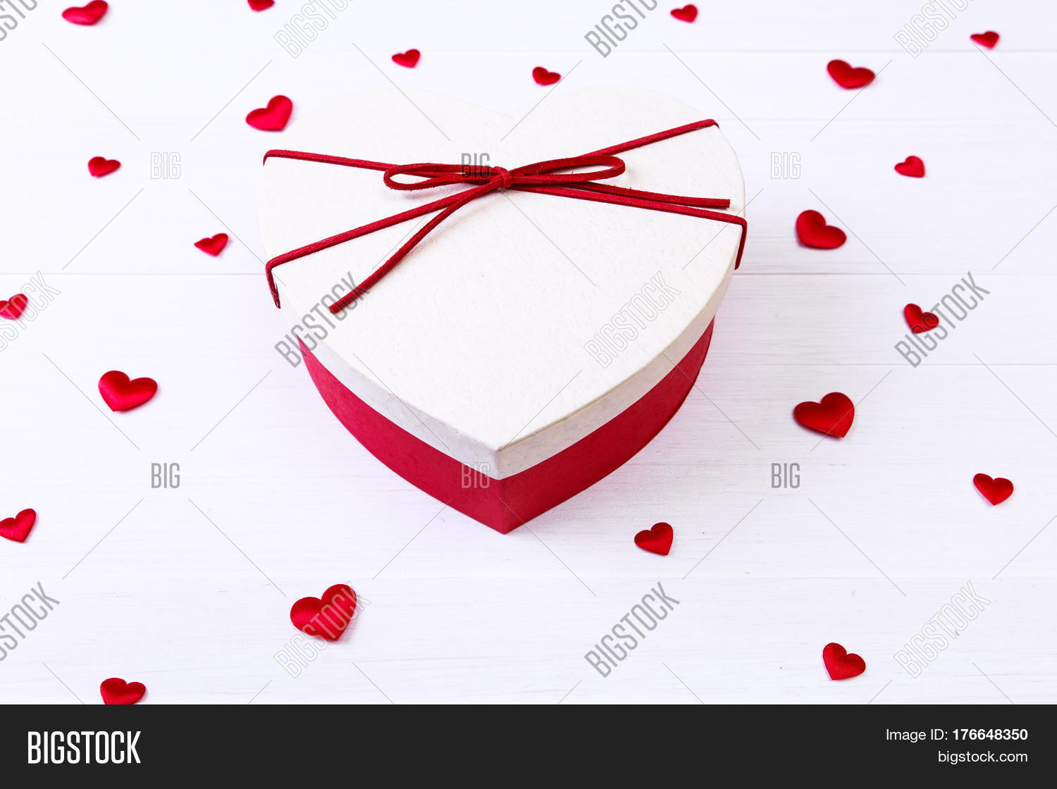 Gift Box Hearts. Heart Image & Photo (Free Trial) | Bigstock