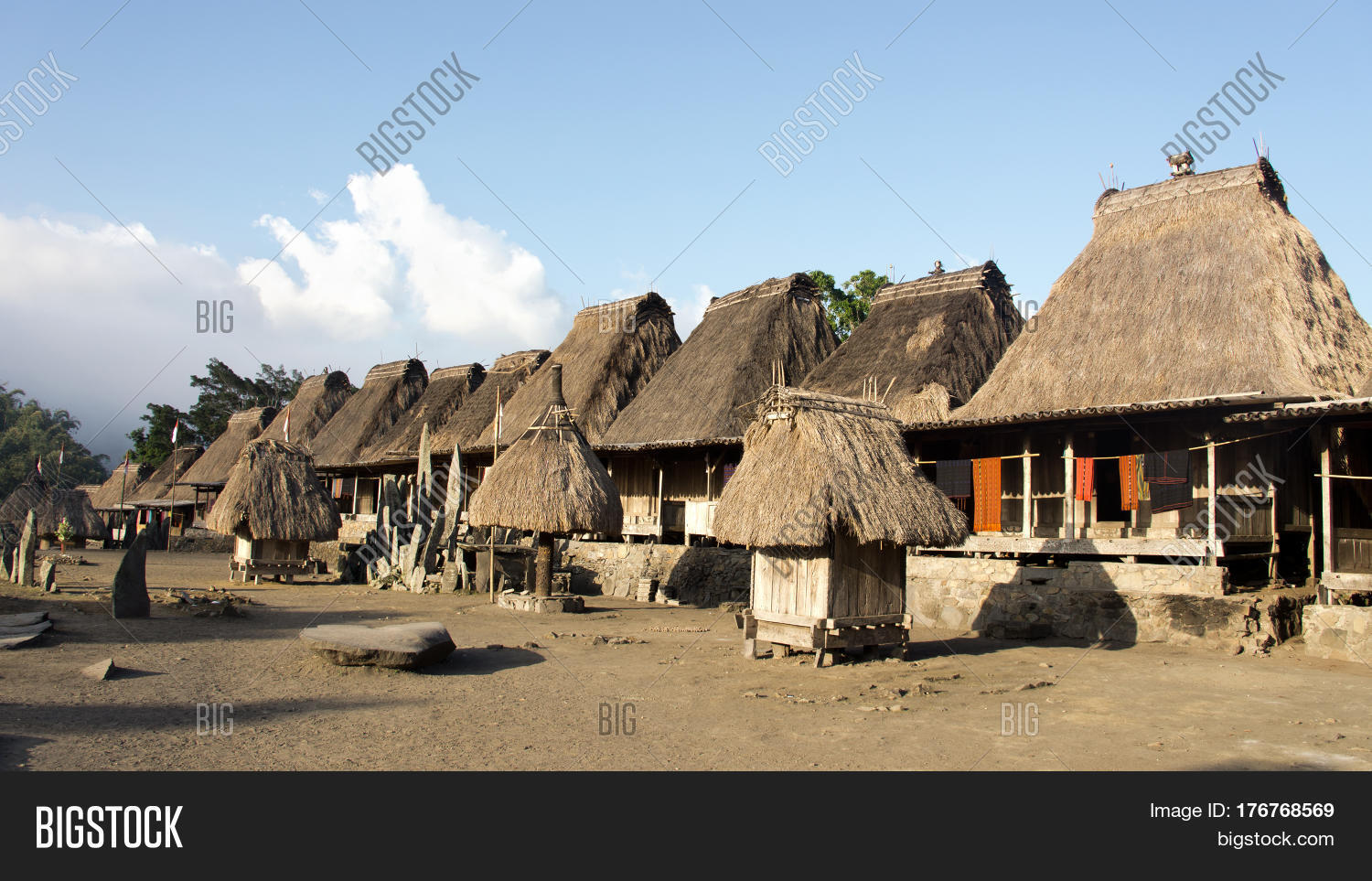 Bena Traditional Image & Photo (Free Trial) | Bigstock