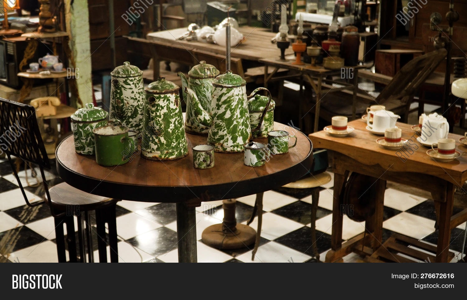 Antique Street Shop Image & Photo (Free Trial) | Bigstock