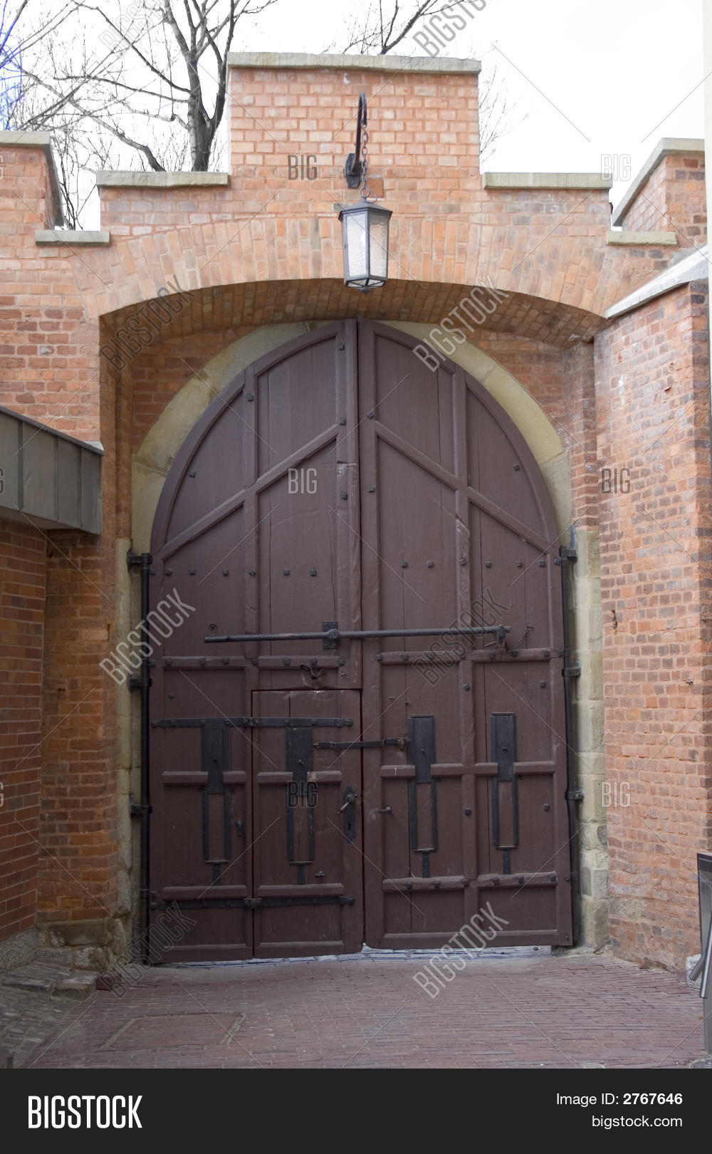 Medieval Castle Gates Image & Photo (Free Trial) | Bigstock