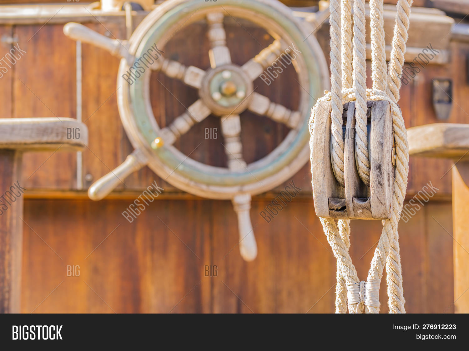 Home & Living Hooks & Fixtures Farmhouse d\u00e9cor Boat wooden Tackle ...