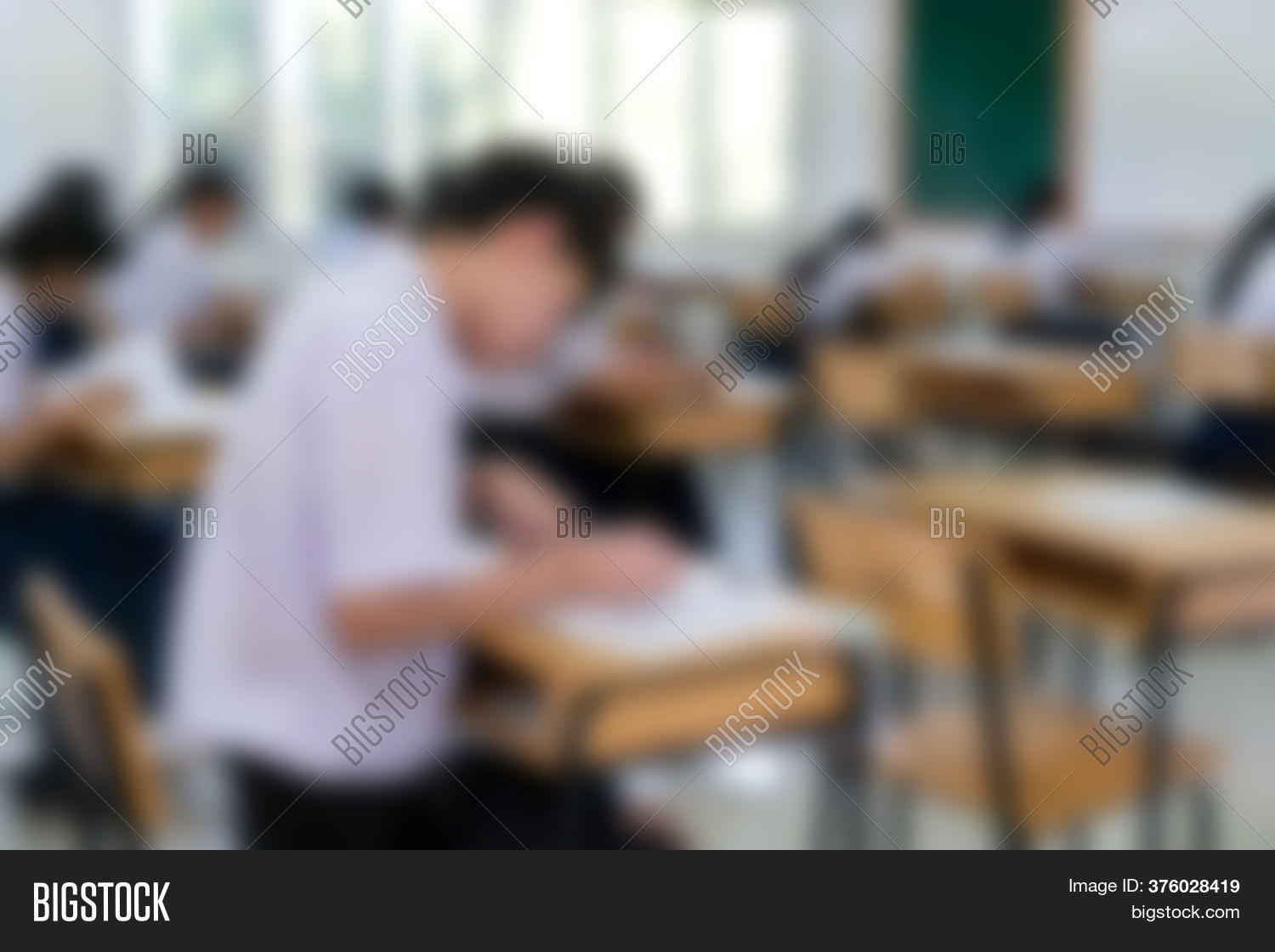 Blurred Undergraduate Image & Photo (Free Trial) | Bigstock