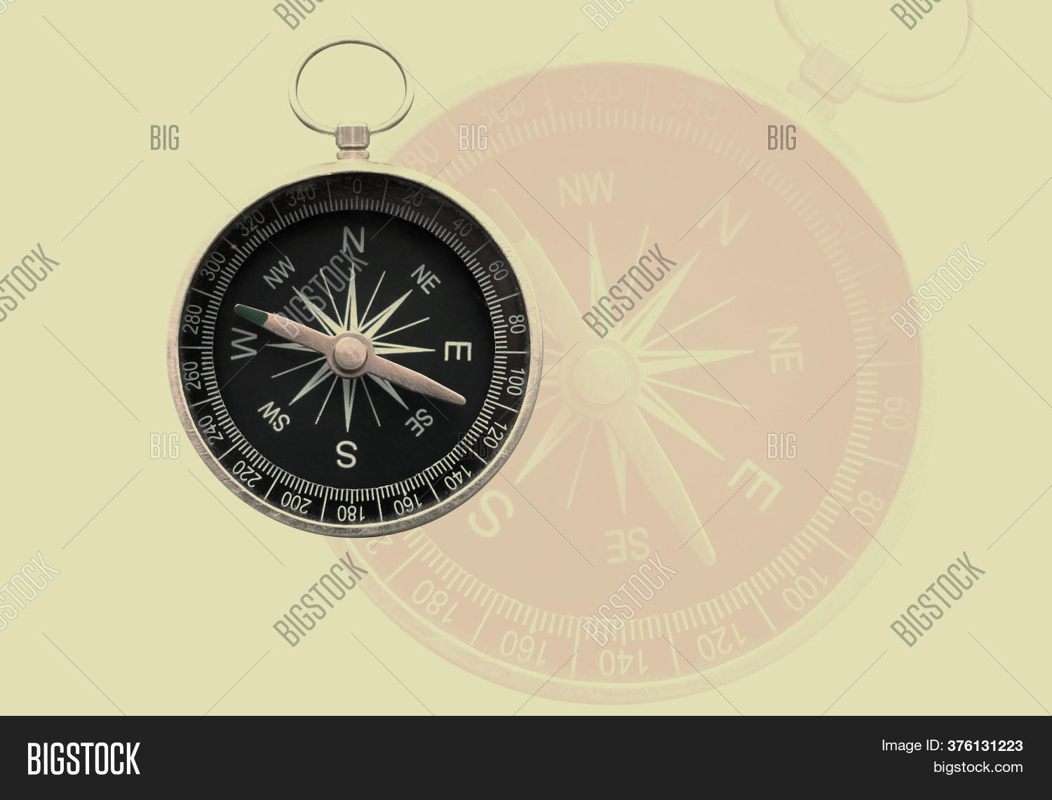 Round Compass On Image & Photo (Free Trial) | Bigstock