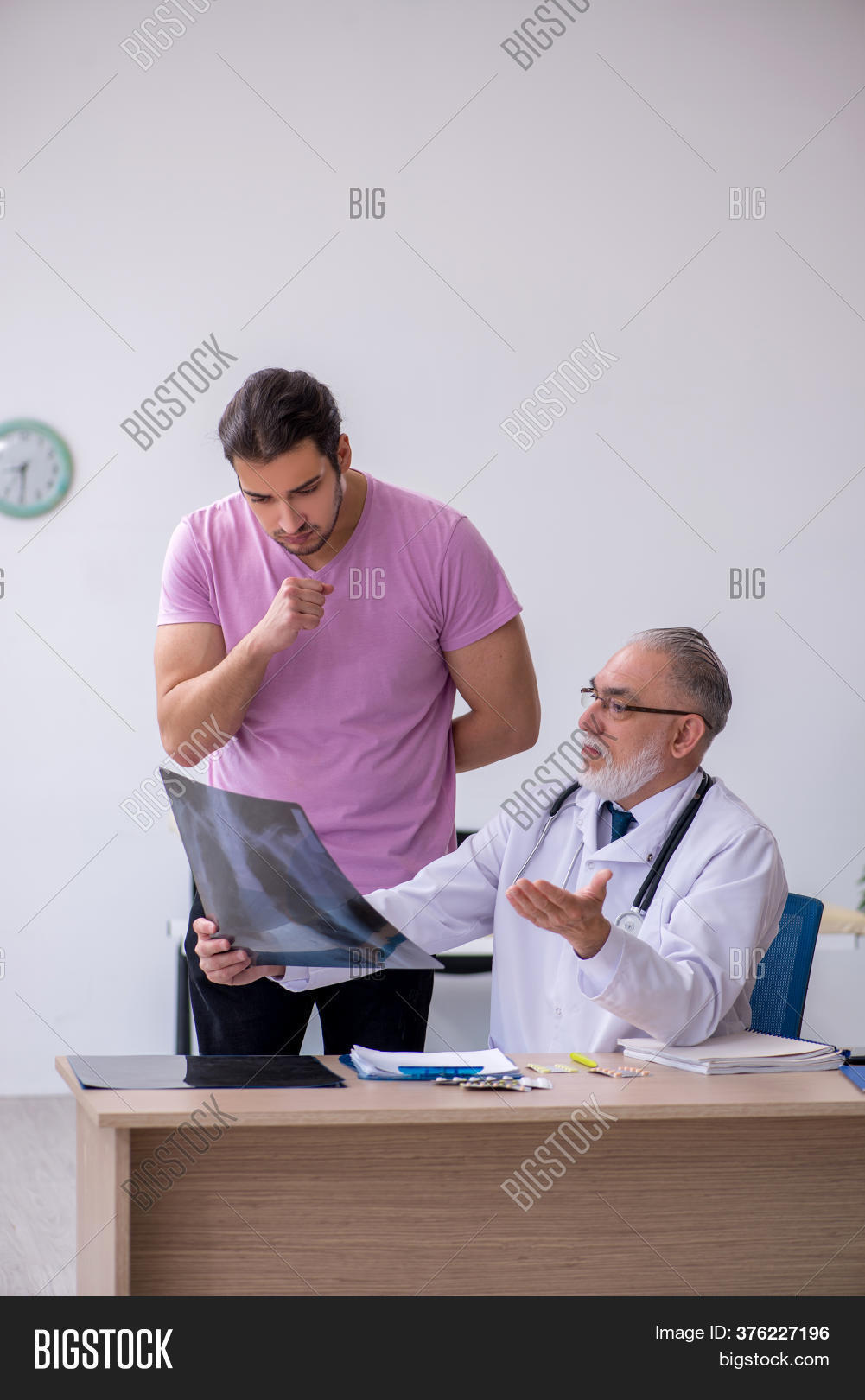 Old Doctor Radiologist Image & Photo (Free Trial) | Bigstock