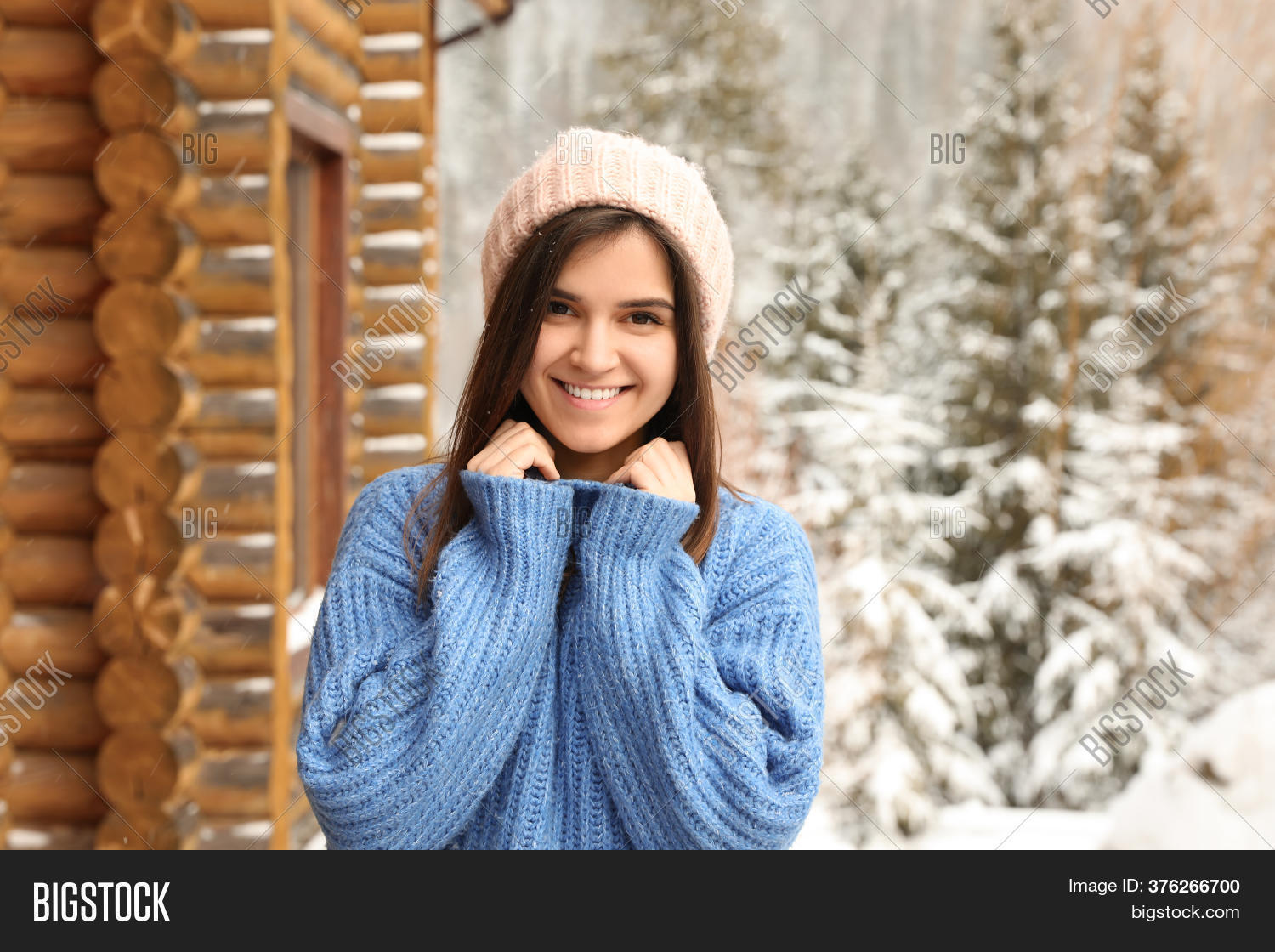 Pretty Woman Warm Image & Photo (Free Trial) | Bigstock