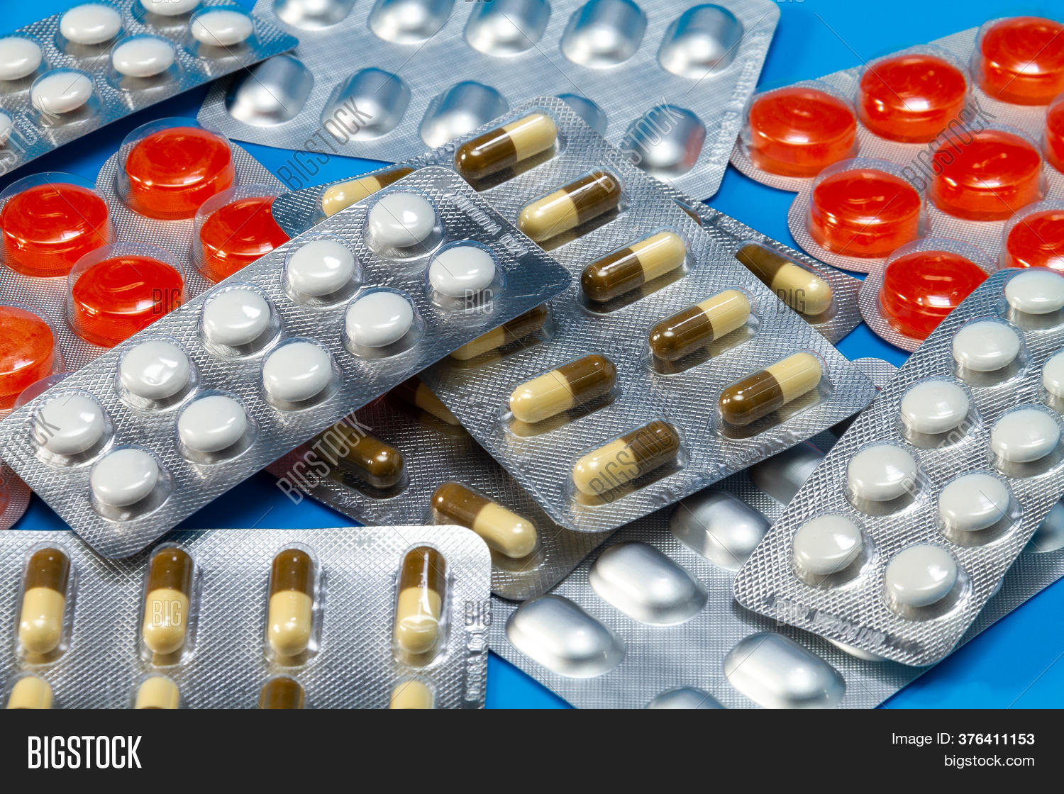 Pile Pills Blister Image & Photo (Free Trial) | Bigstock