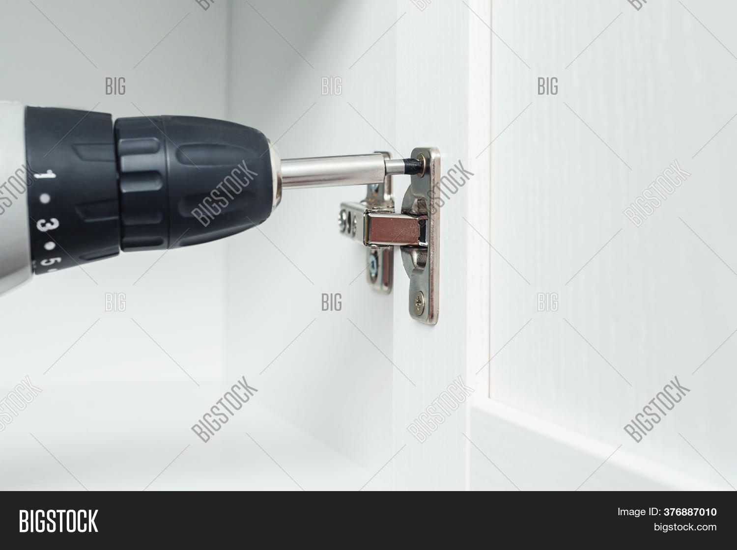 Screw Tightening Image & Photo (Free Trial) | Bigstock