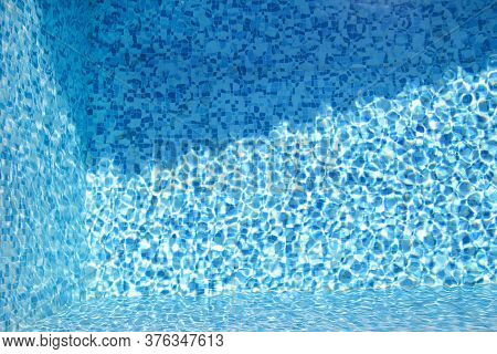 Swimming Pool Bottom Image & Photo (Free Trial) | Bigstock