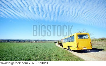 Yellow Old Broken Bus Image & Photo (Free Trial) | Bigstock