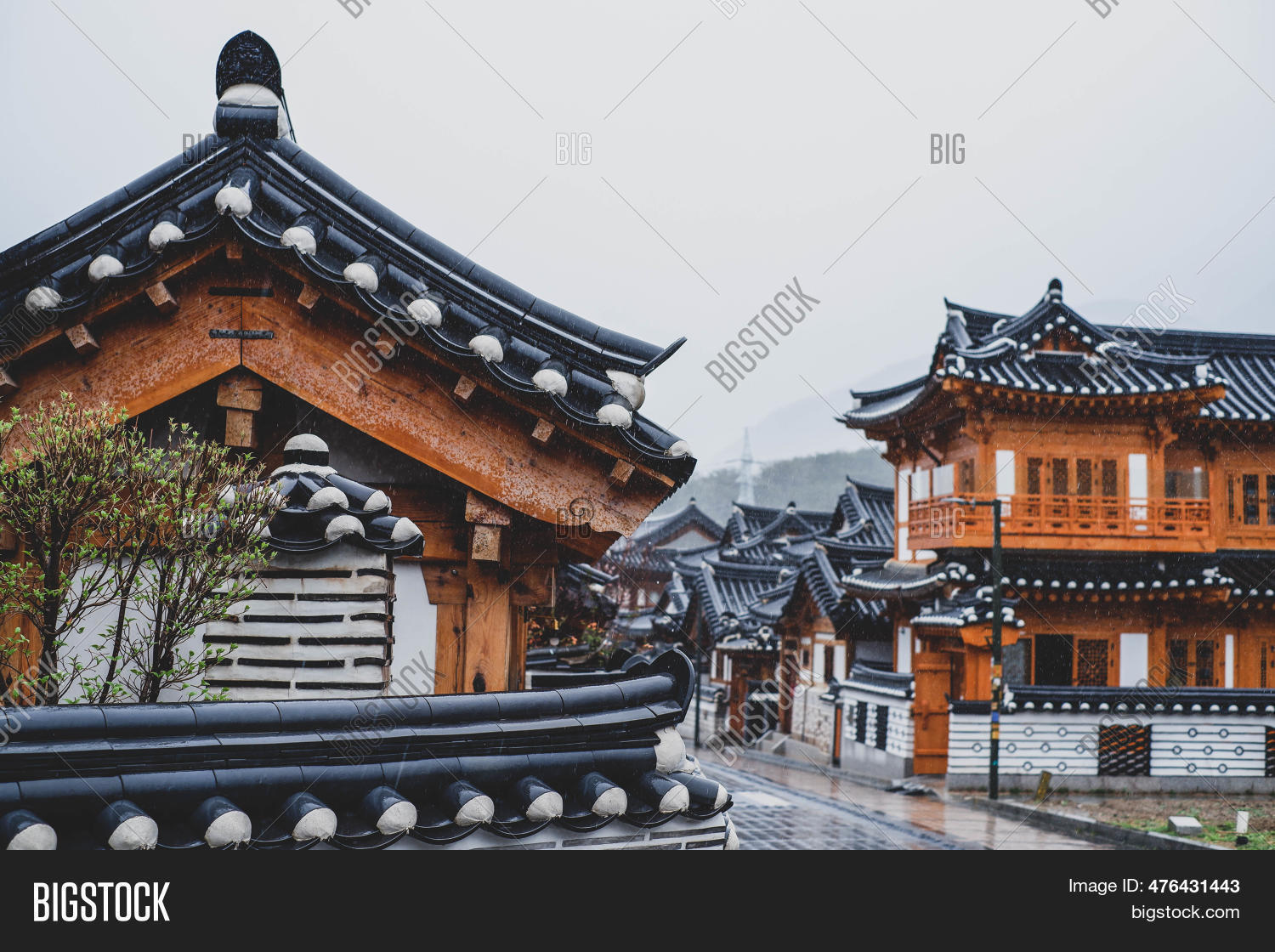 Traditional Korean Image & Photo (Free Trial) | Bigstock
