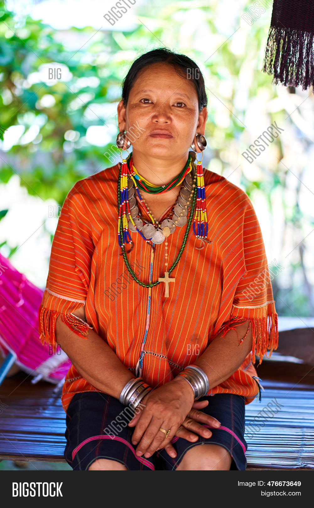 Woman Long Neck Tribe Image And Photo Free Trial Bigstock