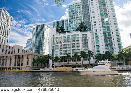Miami Metropolis Image & Photo (Free Trial) | Bigstock
