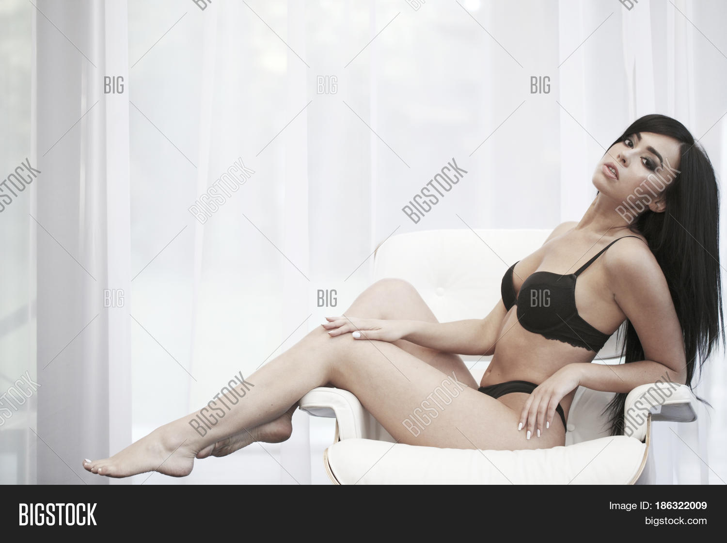 Brunette Woman Sexy Image And Photo Free Trial Bigstock 9798