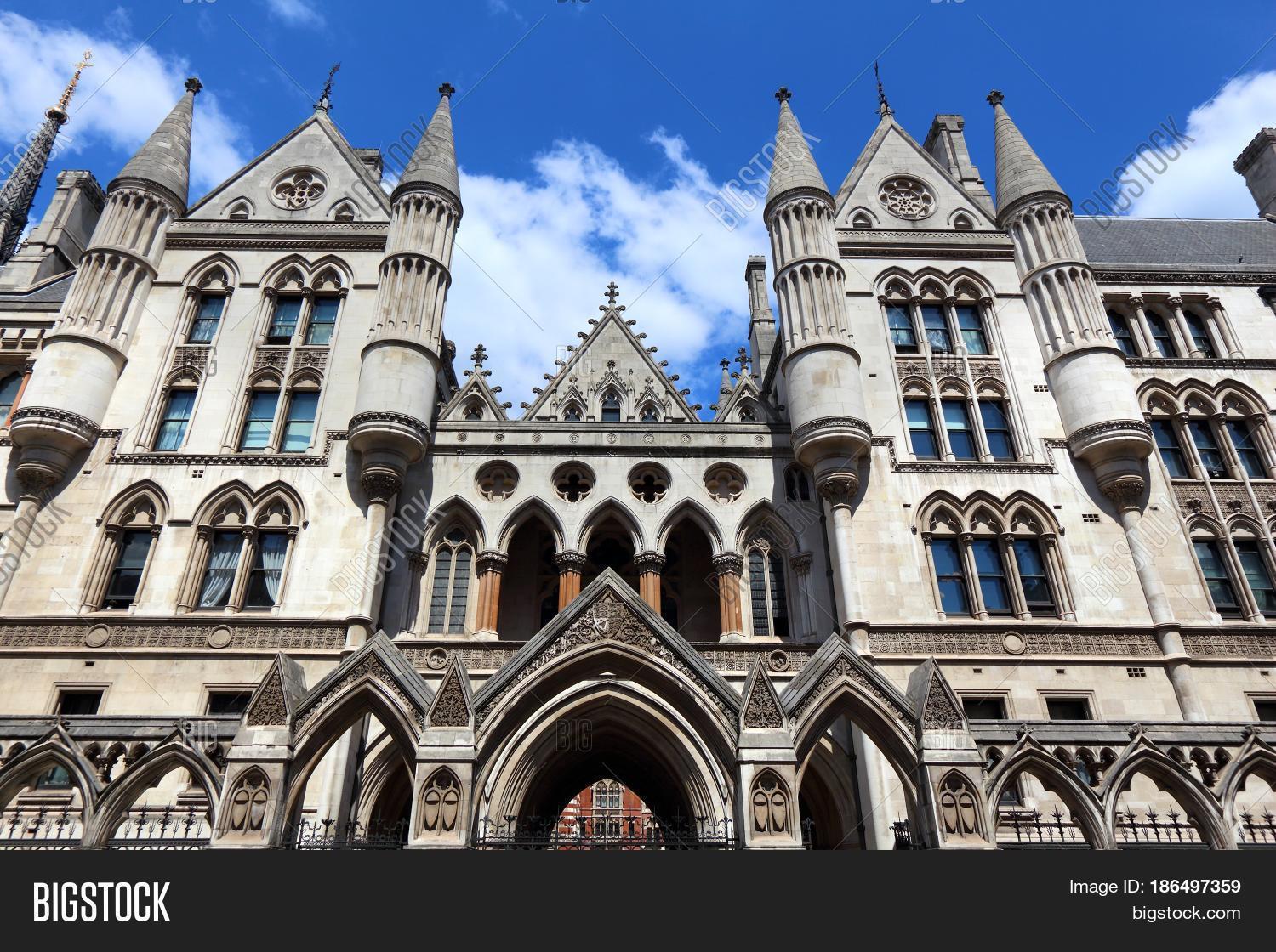 Courthouse London Image & Photo (Free Trial) | Bigstock