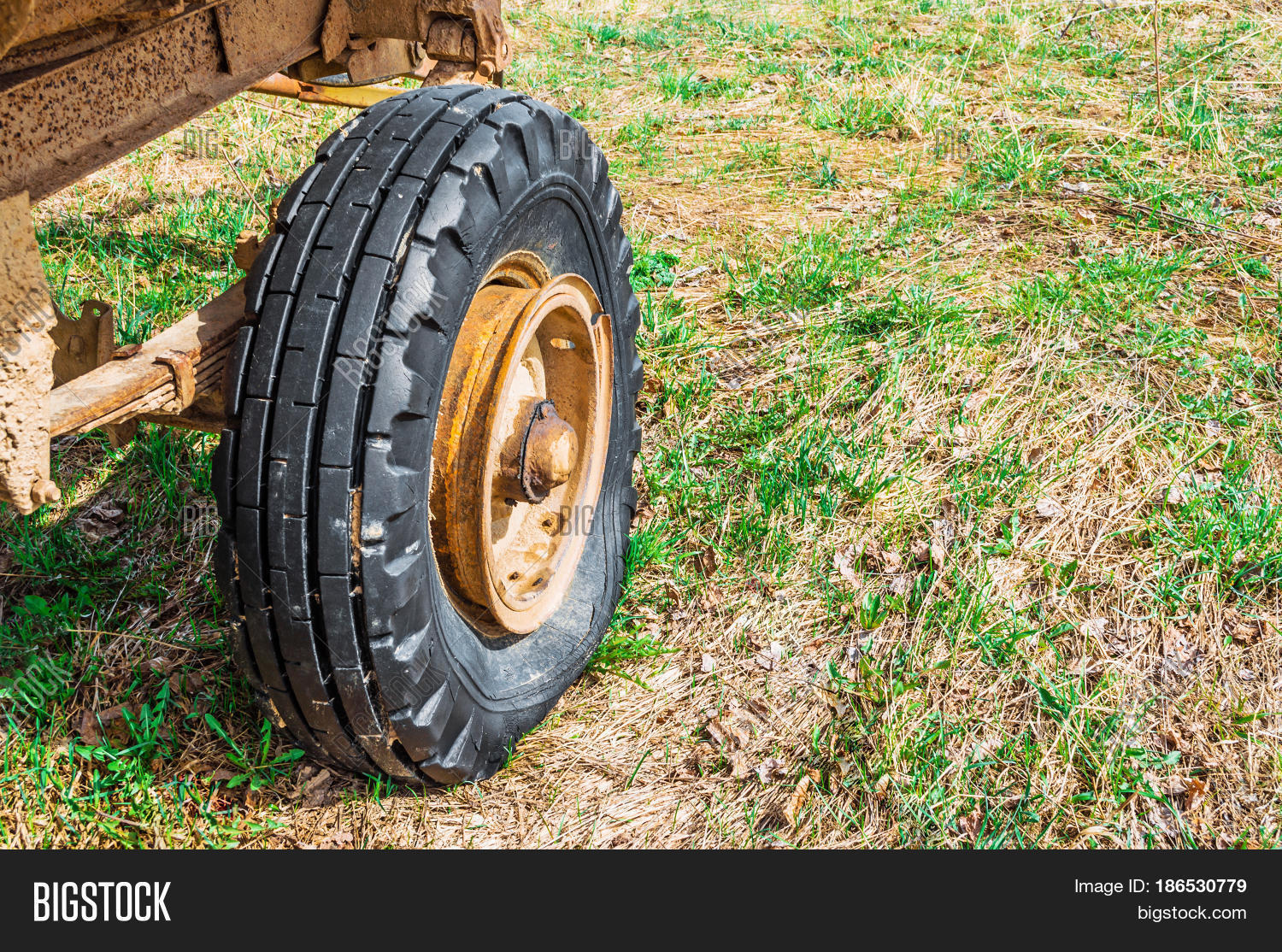 Old Rusty Truck Wheel Image & Photo (Free Trial) | Bigstock
