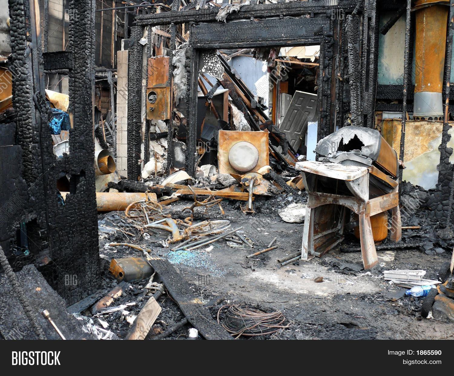 House Fire Image & Photo (Free Trial) | Bigstock