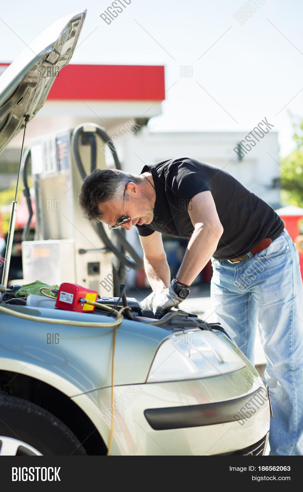 Oil Change Car. Man Image & Photo (Free Trial) | Bigstock