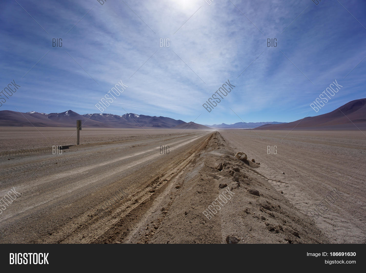 Massive Open Desert Image & Photo (Free Trial) | Bigstock