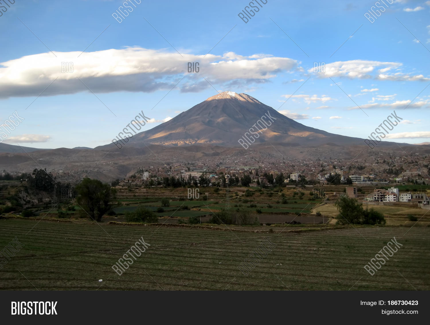 Misti Volcano Above Image & Photo (Free Trial) | Bigstock