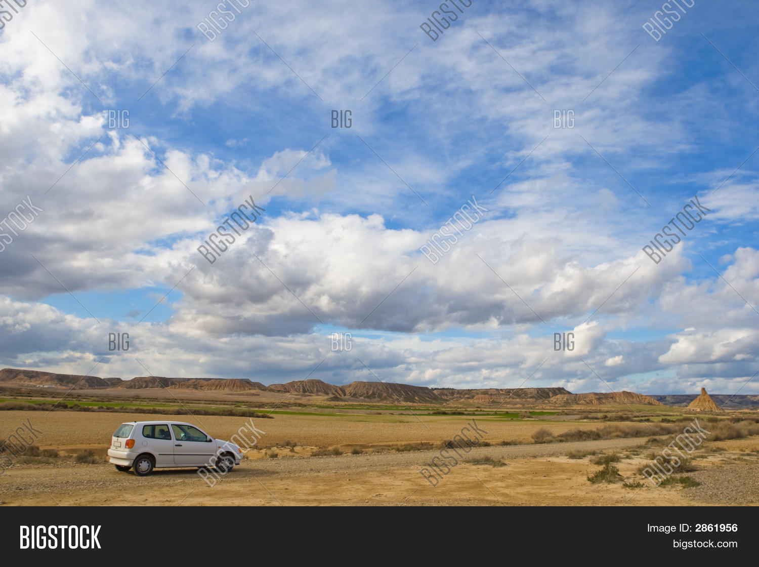 Car Lonely Road Image & Photo (Free Trial) | Bigstock