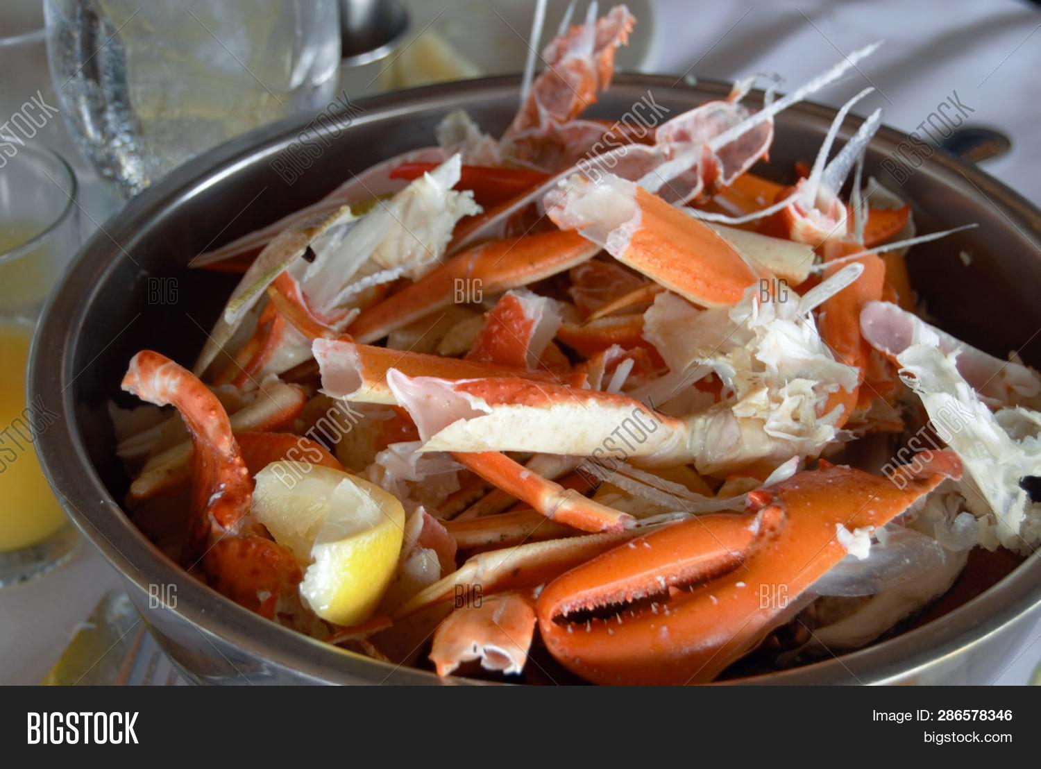 Cracked Crab Legs Image & Photo (Free Trial) | Bigstock
