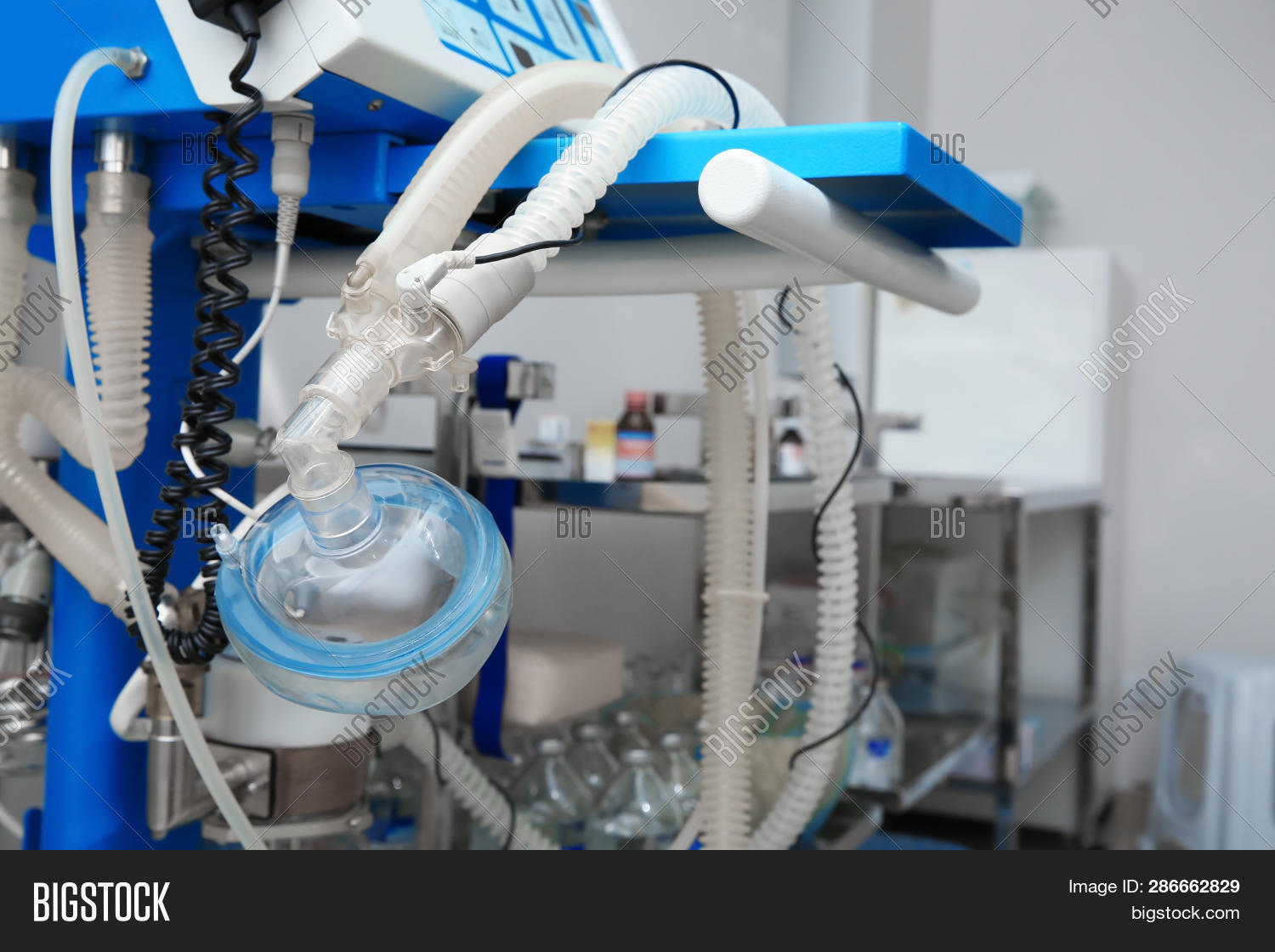 Oxygen Mask Part Image & Photo (Free Trial) | Bigstock
