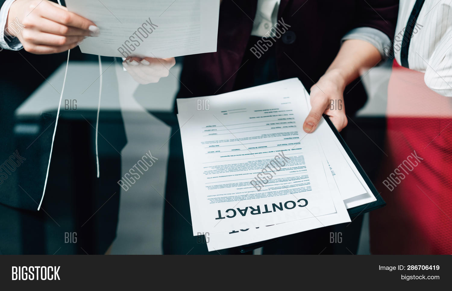 Big Contract Image & Photo (Free Trial) | Bigstock