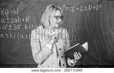 School Teacher Explain Image & Photo (Free Trial) | Bigstock