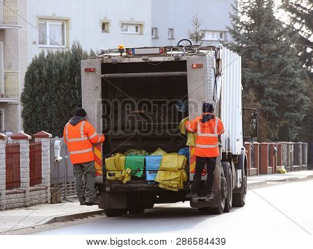 Collection Removal Image & Photo (Free Trial) | Bigstock