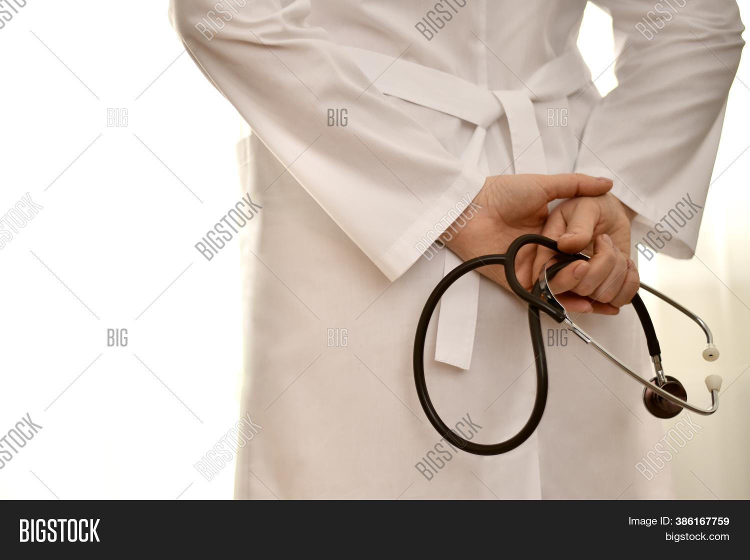 Doctor White Robe Image & Photo (Free Trial) | Bigstock