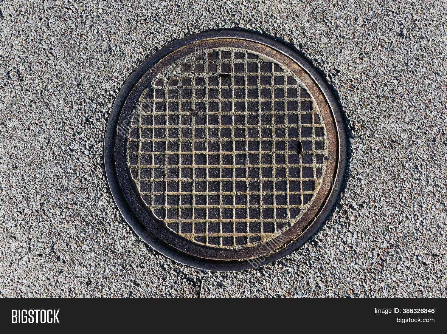 Round Manhole On Image & Photo (Free Trial) | Bigstock