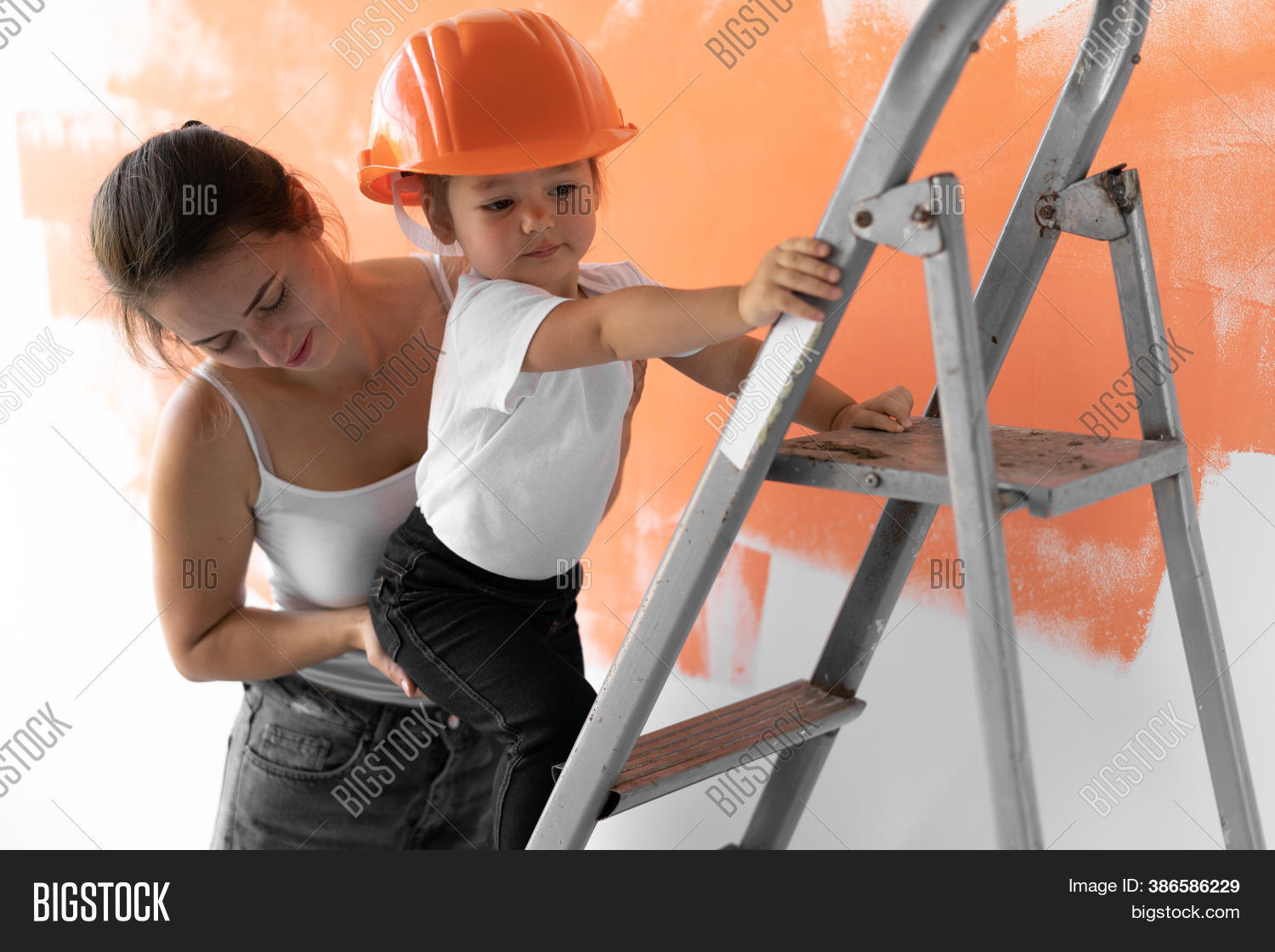 Mom Helps Little Image & Photo (Free Trial) | Bigstock