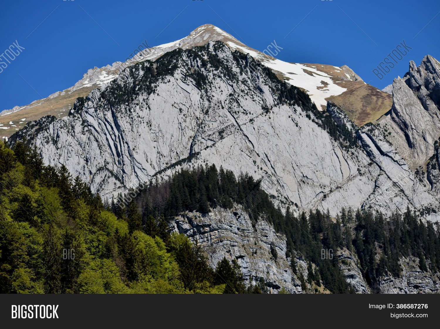 Breathtaking Mountain Image & Photo (Free Trial) | Bigstock