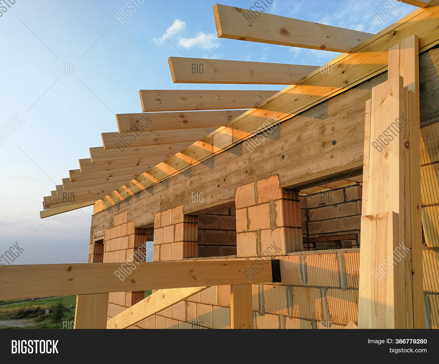 Wood Girder Beams New Image & Photo (Free Trial) | Bigstock