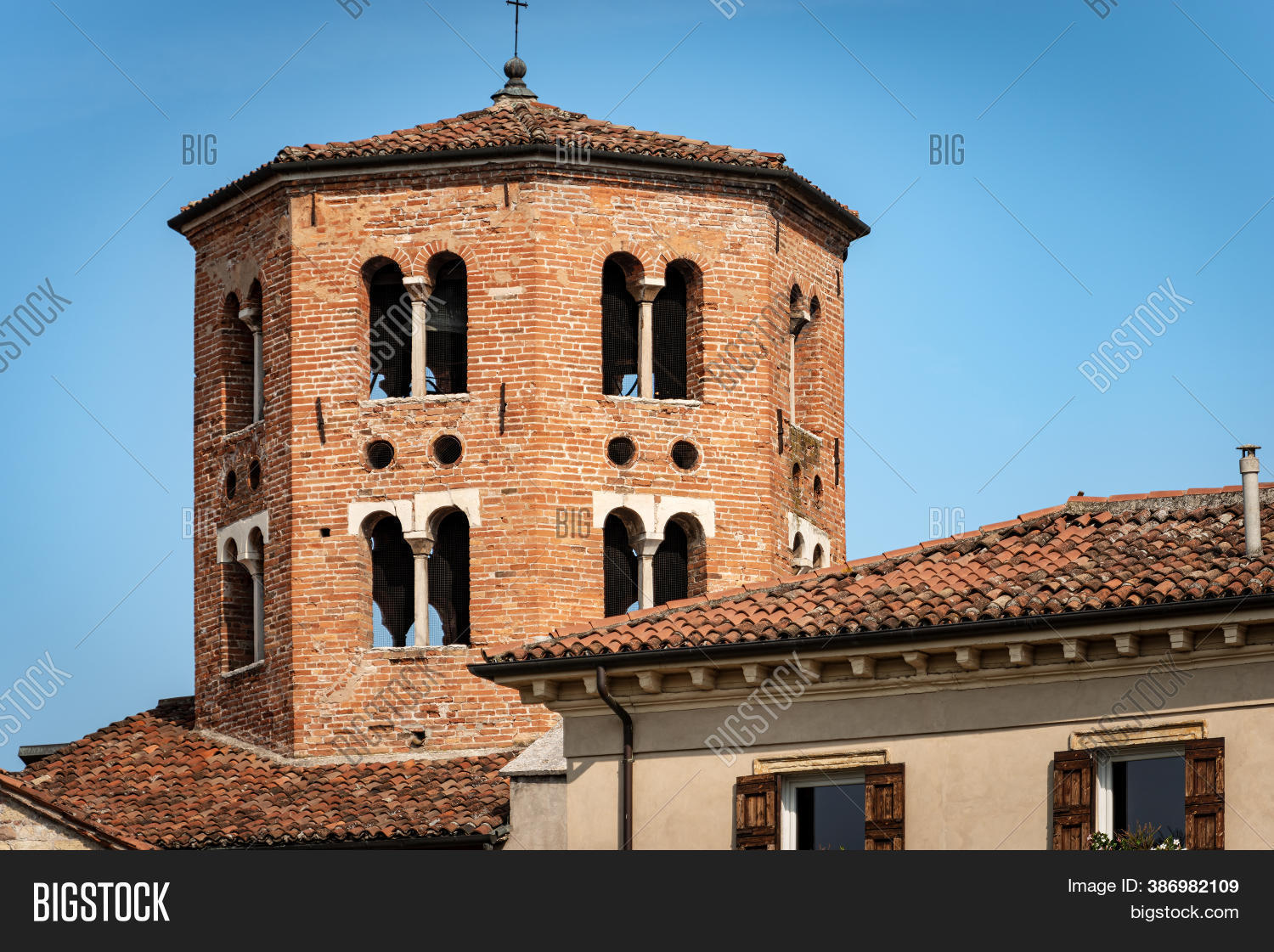 Verona, Medieval Image & Photo (Free Trial) | Bigstock