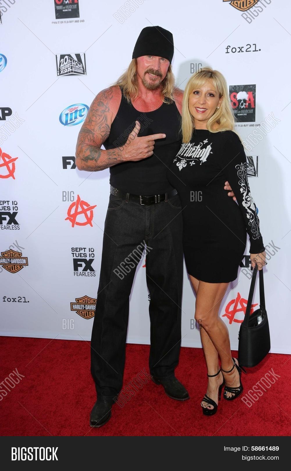 Rusty Coones Wife Image & Photo (Free Trial) | Bigstock