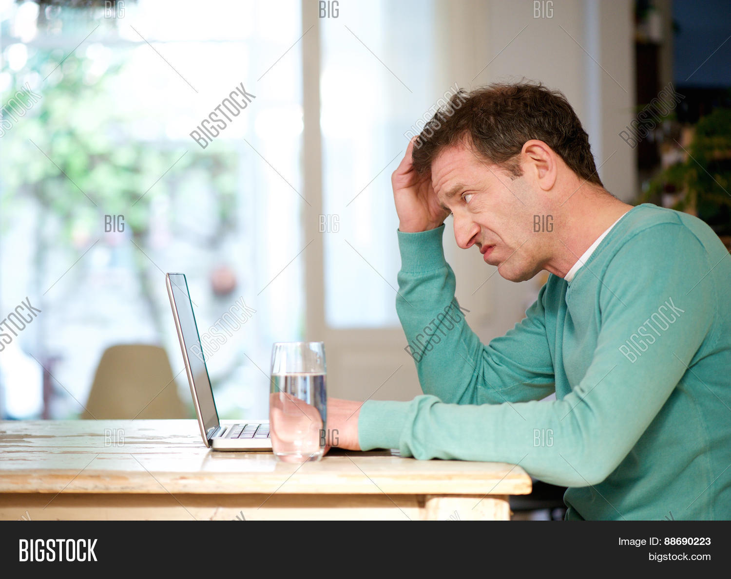 Confused Man Using Image & Photo (Free Trial) | Bigstock