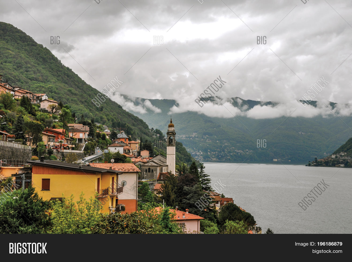 Overview Lake Como Image & Photo (Free Trial) | Bigstock