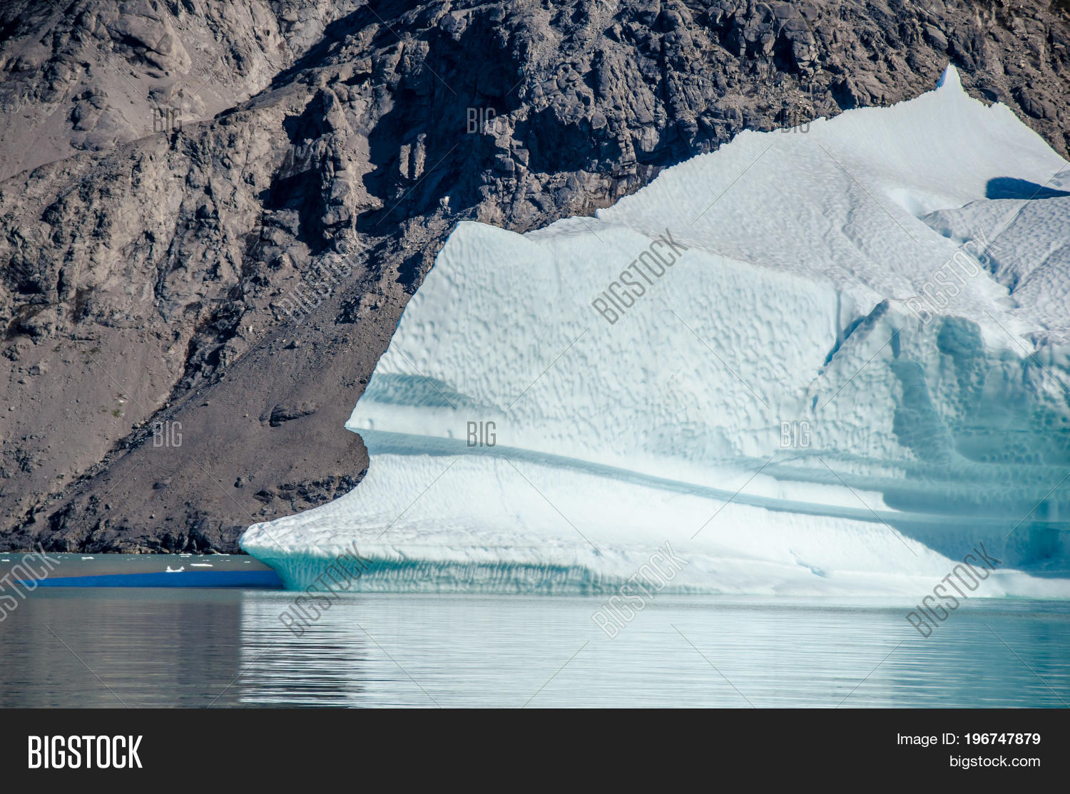 Small Icebergs Image & Photo (Free Trial) | Bigstock